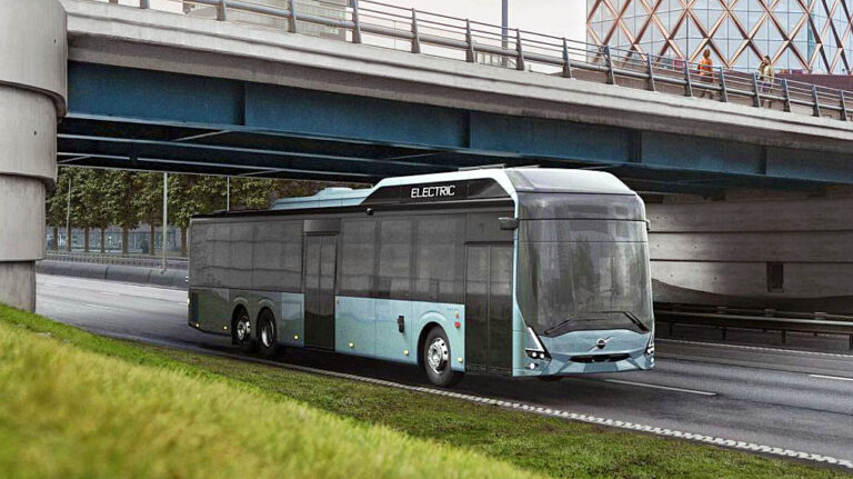 Пригородный электробус Volvo 8900 Electric на новом шасси BZR